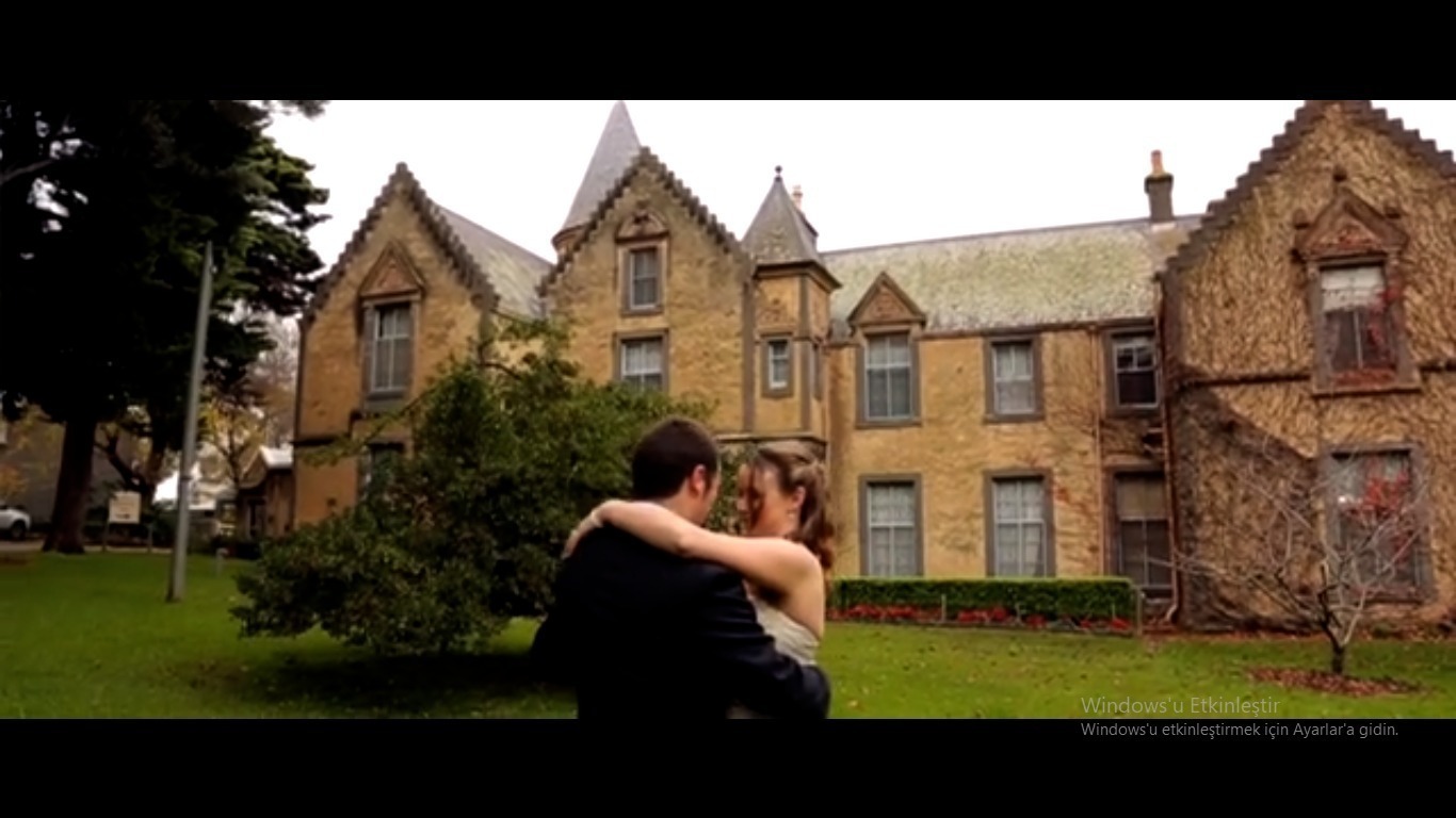 Overnewton Castle Receptions - Wedding Venues Melbourne