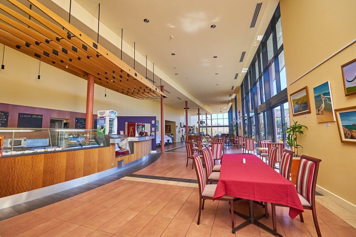 New Terry Hotel and Golf Resort - Venue - Adelaide - Weddinghero.com.au