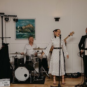 Elevation Band - Band & DJ - Brisbane - Weddinghero.com.au