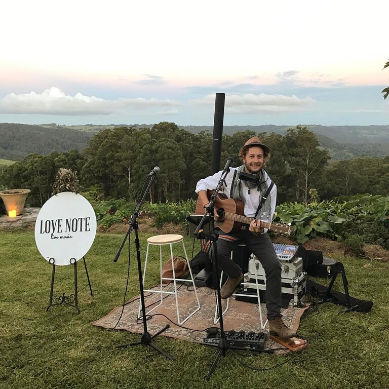 Love Note Music - Band & DJ - Brisbane - Weddinghero.com.au