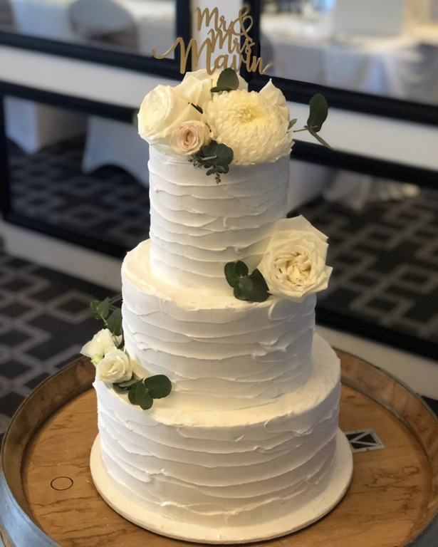 Project Cake - Cakes - Hunter Valley - Weddinghero.com.au