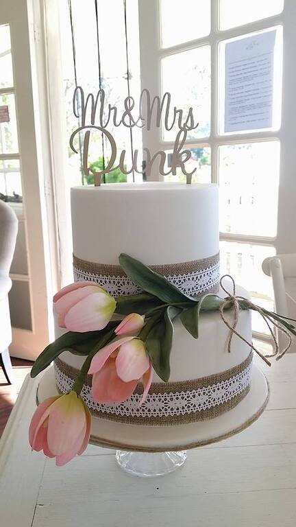 Canberra Cake Boutique - Cakes - Canberra - Weddinghero.com.au