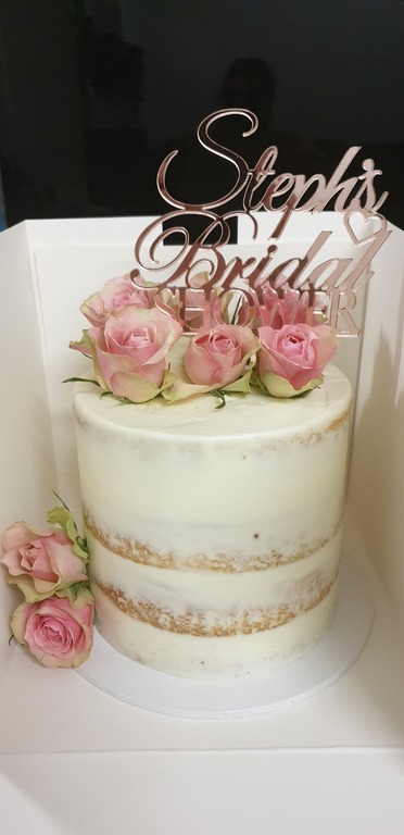 Lee's Cakes - Cakes - Adelaide - Weddinghero.com.au