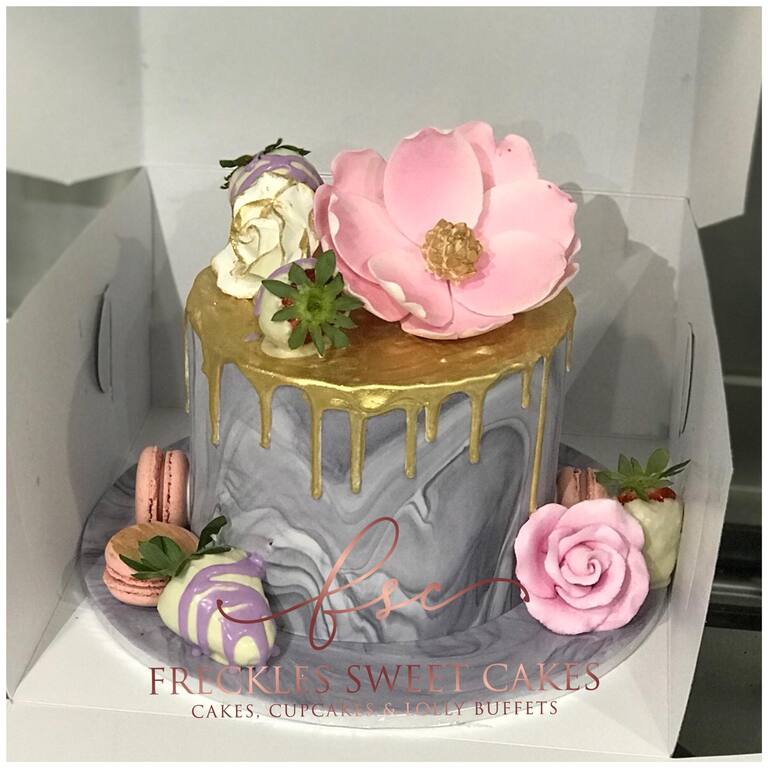 Freckles Sweet Cakes - Cakes - Gold Coast - Weddinghero.com.au