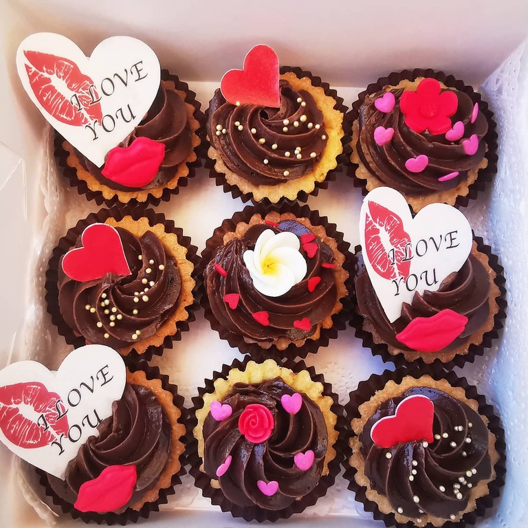 Delicious Romanian Cakes - Cakes - Perth - Weddinghero.com.au